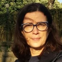 Marcela Vasconcelos – Medium