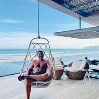 Jason Bowman – Medium