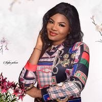 Esther Edet – Medium