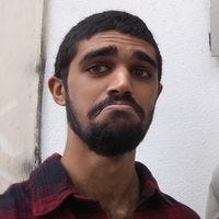 Alexandre Rodrigues – Medium