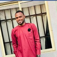 Nseabasi Raphael – Medium