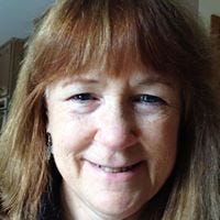Liz Householder – Medium