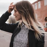 Anna Holovan – Medium