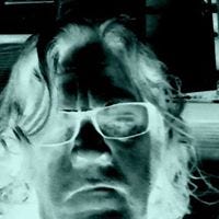 Tim Tanner – Medium