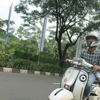 Fandrias Anggoro – Medium