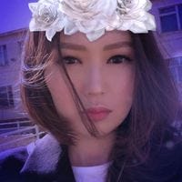 Mandy Mandakh – Medium