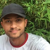 Maurício Santos – Medium