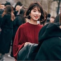 Emy Bikka – Medium