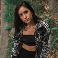 Olívia Goldschmidt – Medium