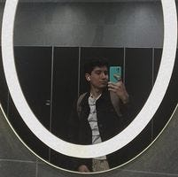 Sebastián Reyna – Medium