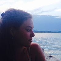 Lotte Verhoeven – Medium