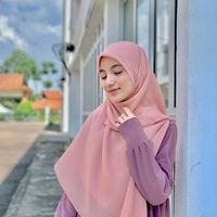 Fina Afrita – Medium