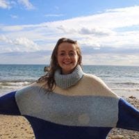 Emily Barlow – Medium