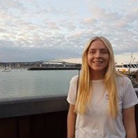 Amy Shuttleworth – Medium
