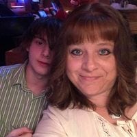 Karen Thomas – Medium