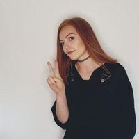 Emma Louise Harrop – Medium