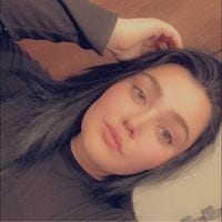 Alexis Schmitt – Medium