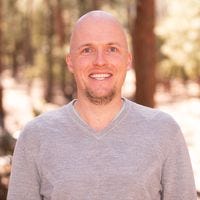 Jonathan Stallsmith – Medium