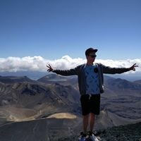 Sten Raadschelders – Medium