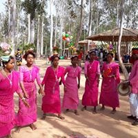 Moinak Dutta – Medium