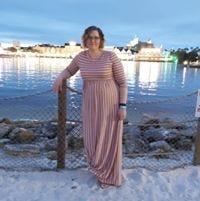 Robin Robinson – Medium