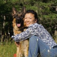 Munkhtuya Batbayar – Medium