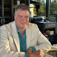 Mike Timmermans – Medium