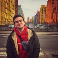 Kostya Nikipelov – Medium
