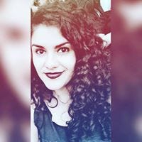 Cinthia Ferraz – Medium