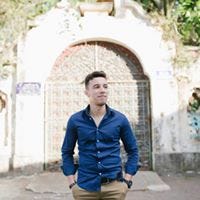 Evandro Pinheiro – Medium