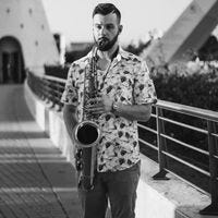 Mike Casey – Medium