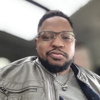 Robert 'Speed' Hill – Medium