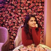 Unsa Ghani – Medium