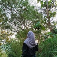 Nike Khoirotul Husna – Medium