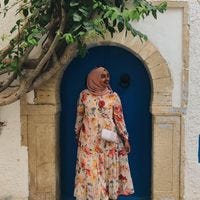 Iman Razak – Medium