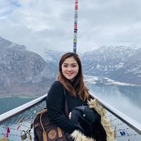 Amanda Celeste Ong – Medium