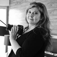 Karine Bertonnet – Medium