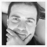 Alex Glushenkov – Medium