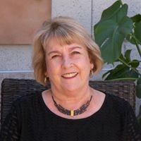 Laura Brooks – Medium