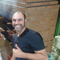 Marcelo Coelho – Medium