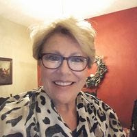 Kim Kaplan – Medium