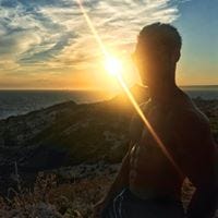 Kevin de Vasconcelos on Medium curated some lists