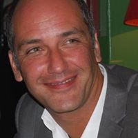 Miguel Hasse de Oliveira – Medium