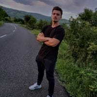 Vlad Razvan – Medium