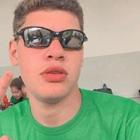 André Augusto – Medium