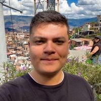 Edward Narváez – Medium