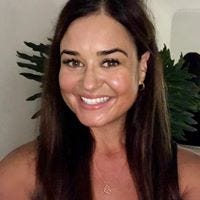 Linda Carroll – Medium