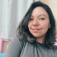Ariel Marczaki – Medium