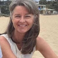 Suzanne Marlow – Medium