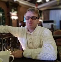 Yaroslav Samoylov – Medium